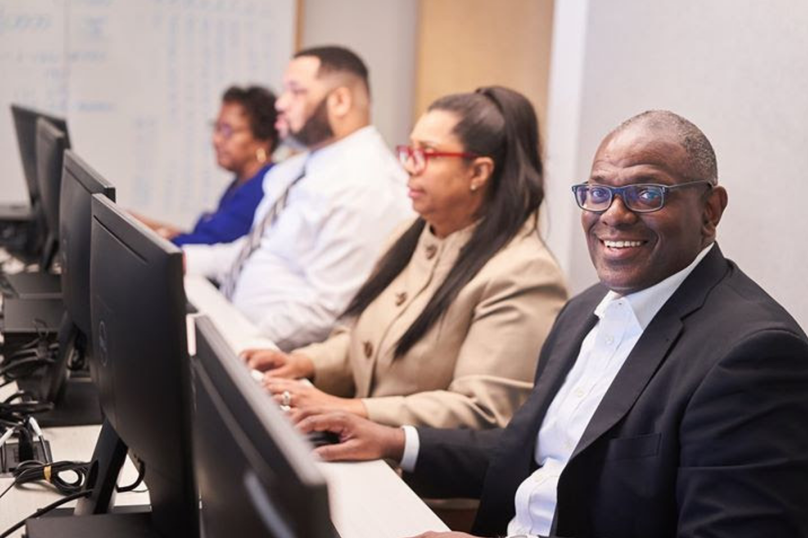 How Your Used Computers Can Close the Technology Gap - Digitunity